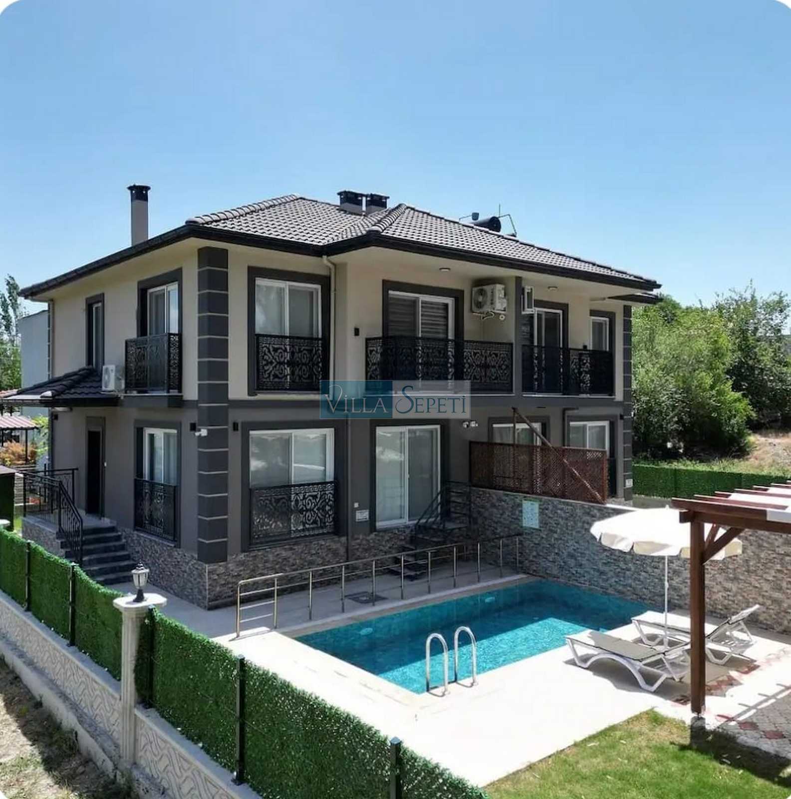 Villa Venonat 1, Dalyan Muğla Ortaca - 8 Kişilik Kiralık Villa